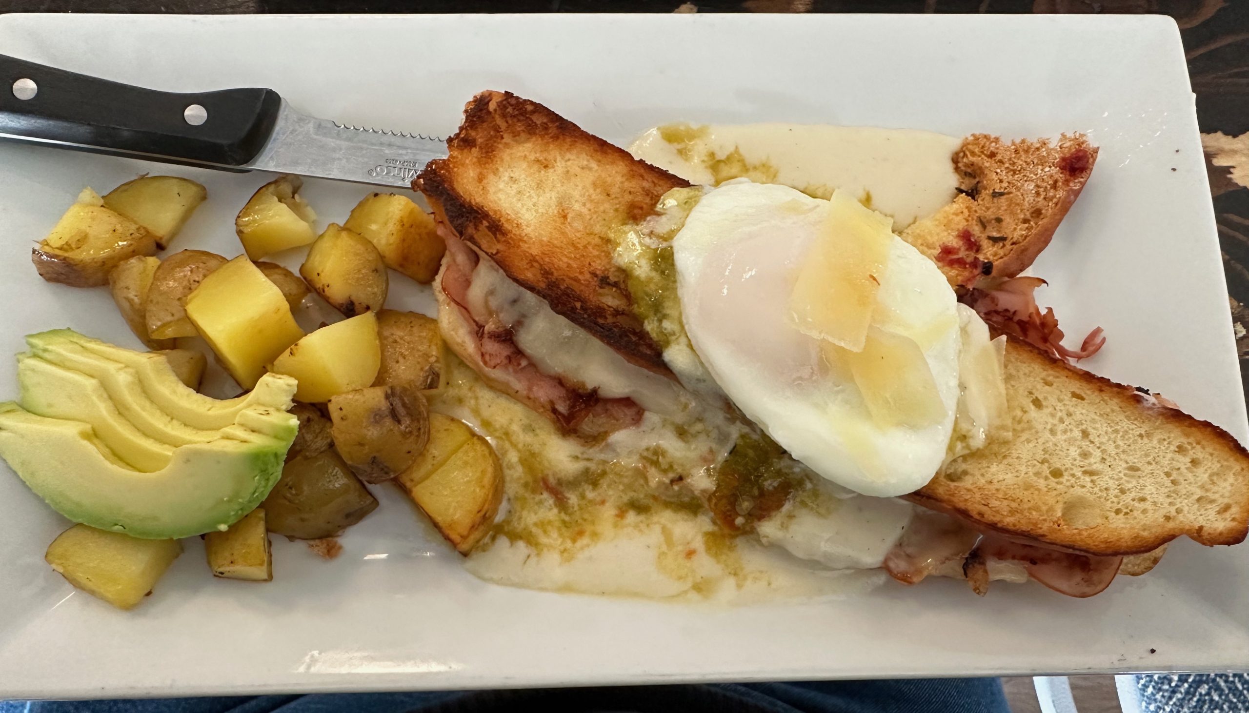 Lily & Liam Bistro - Rio Rancho, New Mexico - Gil's Thrilling (And ...