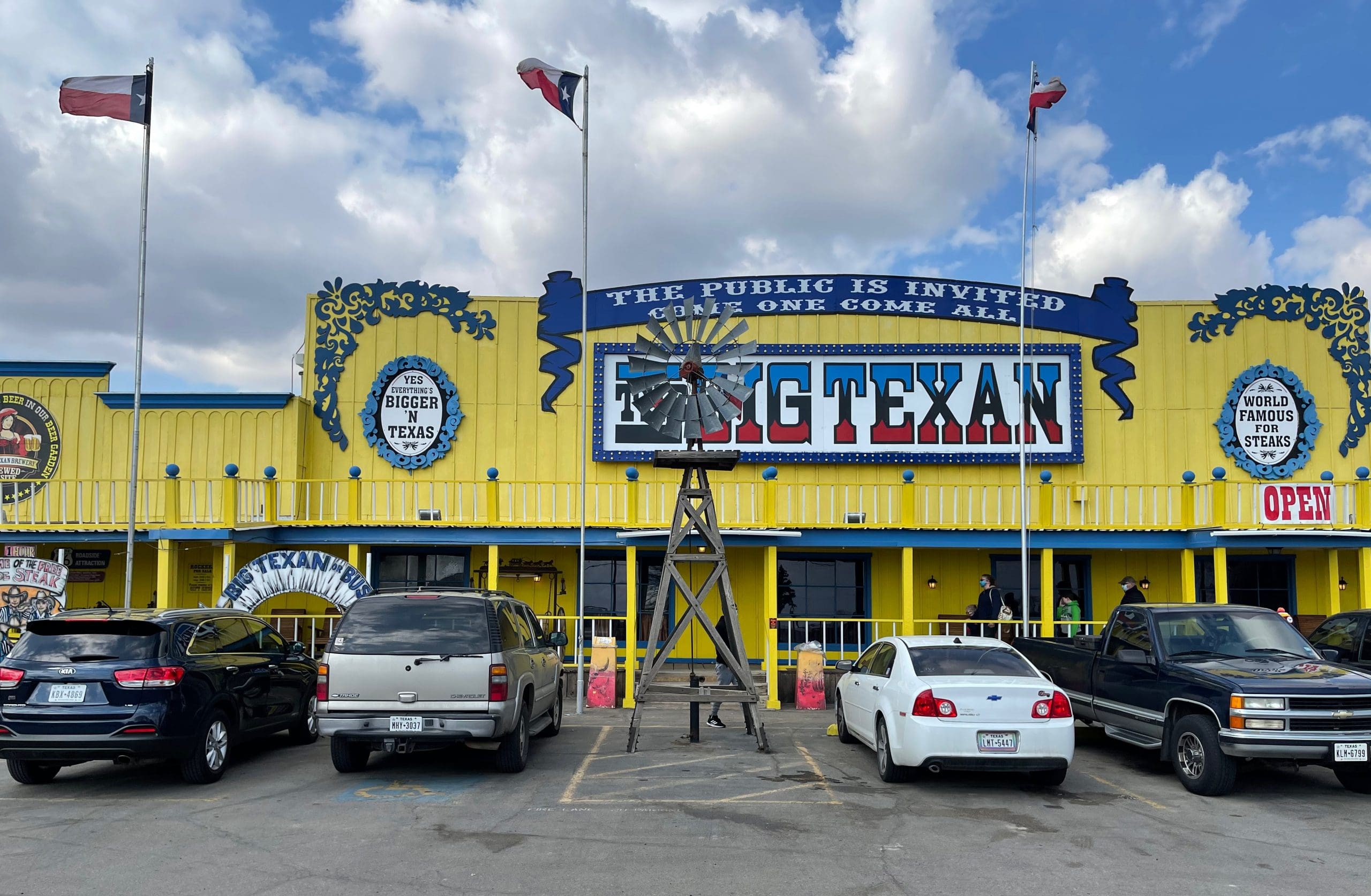 The Big Texan Steak Ranch Amarillo Texas Gil S Thrilling And